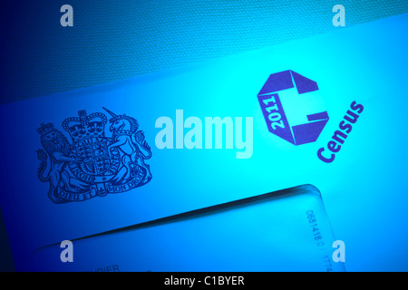 Census 2011 envelope and form Stock Photo - Alamy