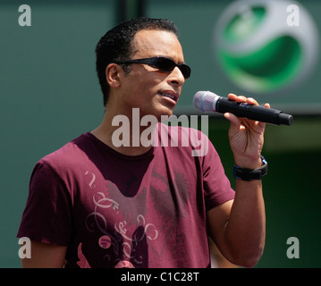 Singer Jon Secada performs the National Anthem before the men's final ...