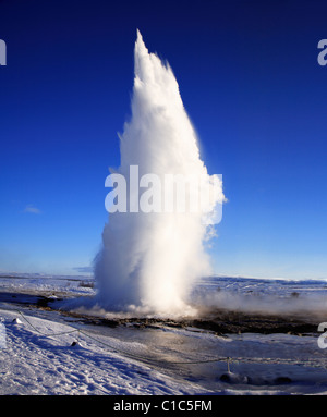 geyser eruption. exploding hot spring geothermal water in Sankampang in ...
