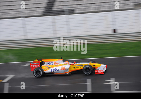 The Renault F1 R29 car on the track 2009 Stock Photo - Alamy
