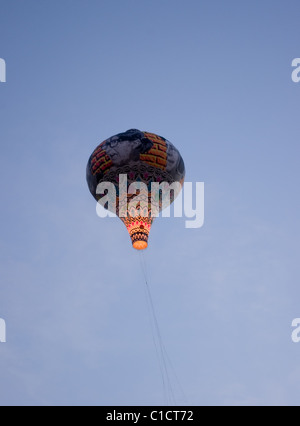 Hot air paper balloon inspired in the characters of the Mexican TV show ...