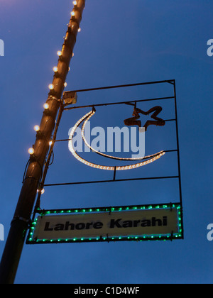 Tooting London England Eid Lights On Lampost Stock Photo - Alamy