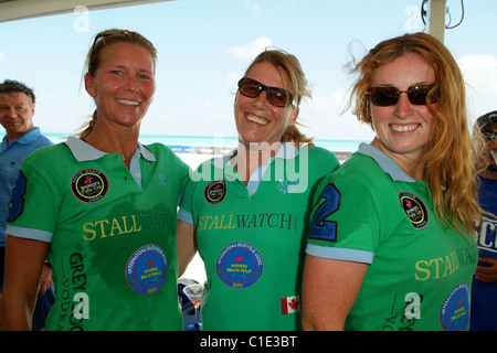Stall Watch/ Grey Goose teams Jennifer Willson, Miranda Winthrop and ...
