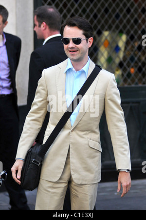 Funnyman Jimmy Carr leaving the Ivy Restaurant, wearing a beige suit ...