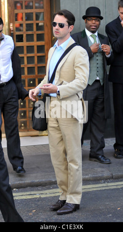 Funnyman Jimmy Carr leaving the Ivy Restaurant, wearing a beige suit ...