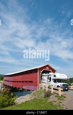 The Heppell covered bridge over the Matapedia River, Quebec, Canada ...