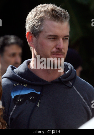 Eric Dane arrives for the first game of the NBA National Championship ...
