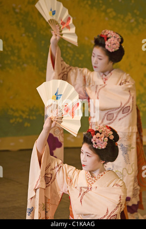 Woman dances with a fan. Traditional Japanese performance red fox dance ...