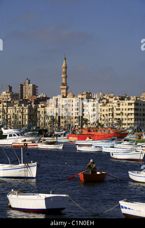 Egypt, the Mediterranean coast, Alexandria, harbour Stock Photo - Alamy