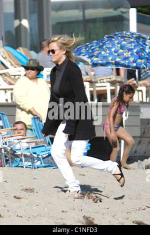 Jenny McCarthy enjoying a day at the beach Malibu, California - 04.07. ...