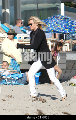 Jenny McCarthy enjoying a day at the beach Malibu, California - 04.07. ...