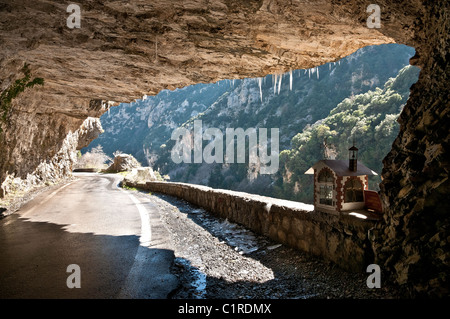 Lagadha pass and gorge in the Taygetos mountains, between Kalamata via ...