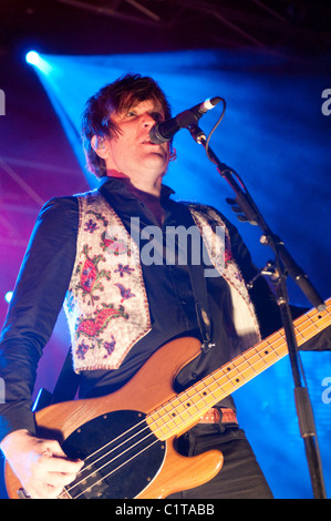 Kayven Temperley Eskimo Joe performing live in concert at the Hordern ...