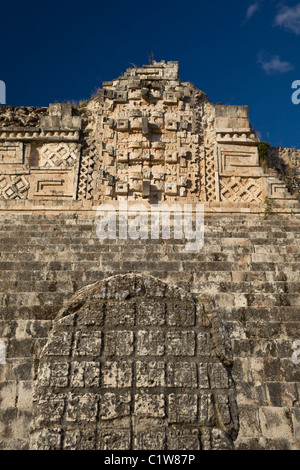 Mayan stone tablet Stock Photo - Alamy