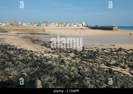 St Ives bay and breakwater in spring sunshine Stock Photo - Alamy