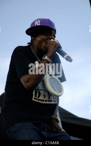 Public Ememy - Flava Flav on stage performing live at 'The 2009 ...