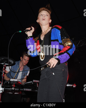 Ellie Jackson of La Roux The 2009 Leeds Festival - Day 1 Leeds, England ...