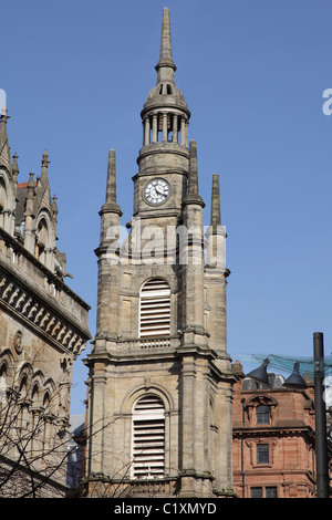 St. George's Tron Church Glasgow steeple and Scottish Saltire, Buchanan ...