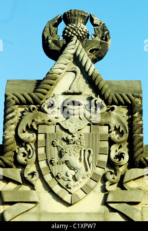 The Scottish coat of arms at the Wallace Monument to Sir William ...