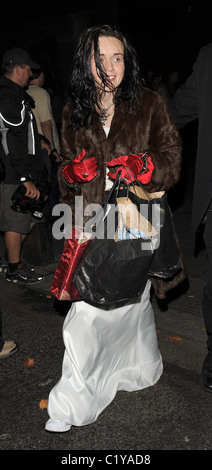 Big Brother contestant Angel McKenzie leaves the Buddha Bar appearing ...