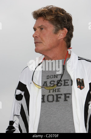 David Hasselhoff starts the swimming event at The 2009 Nautica Malibu ...