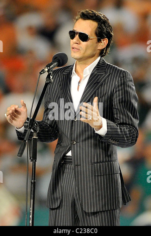 Marc Anthony performing the National Anthem prior to the Miami Dolphins ...