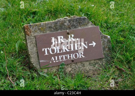 Grave of JRR Tolkien and wife Edith at Wolvercote Cemetery Oxford Stock ...