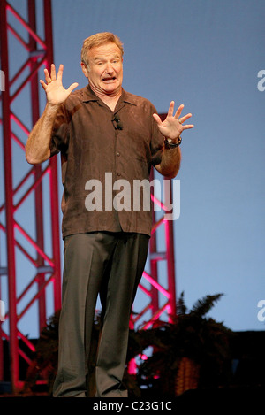 Robin Williams performing on stage at the Seminole Hard Rock Live ...