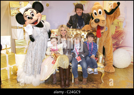 Melinda Messenger, husband Wayne Roberts, their son Flynn and daughter ...