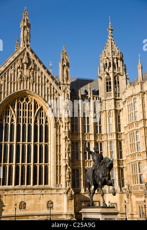 Entrance to the House of Lords, Parliament building, Westminster ...