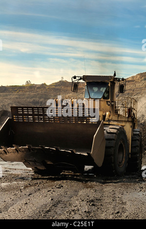 loader loading mining truck at open pit Stock Photo - Alamy