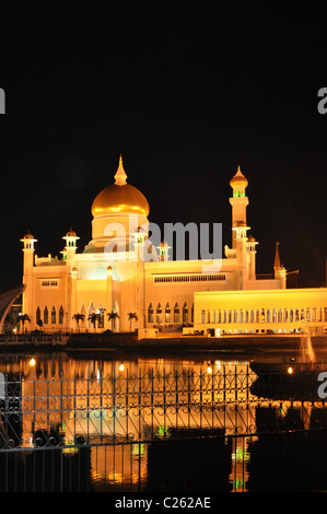 The Omar Ali Saifuddin Mosque built in 1958, dominates the skyline ...