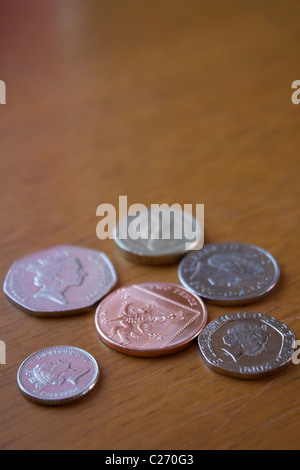British coins: £1, 50p, 20p, 10p, 5p Stock Photo - Alamy