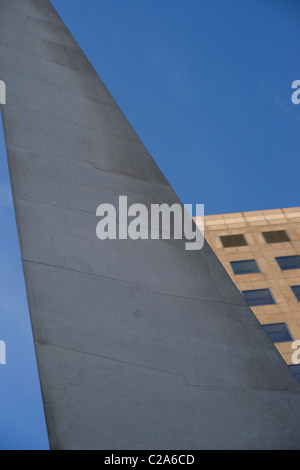 London Bridge Spike Stock Photo - Alamy