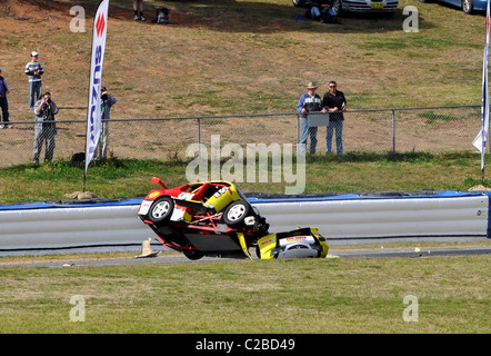 Aussie TG Presenter Crash Top Gear Australia presenter Steve Pizzati ...