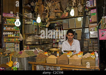 Damascus Syria grocer grocery Bazaar Souk market Stock Photo - Alamy