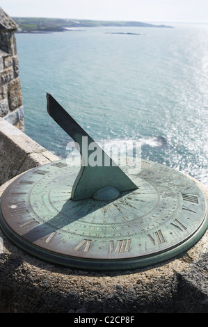 Sundial, St Michaels Mount, Cornwall Stock Photo - Alamy