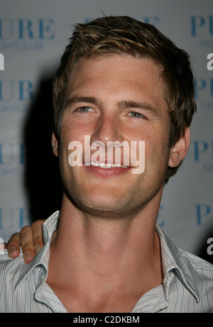 Ryan McPartlin NBC's ' Chuck ' series premiere party at PURE night club ...