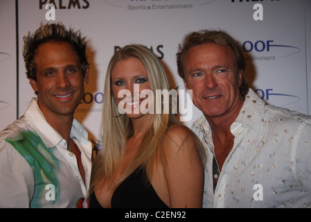 Devin Haman, Janelle Perry, and Jeff Bozz of the show 'Sunset Tan ...