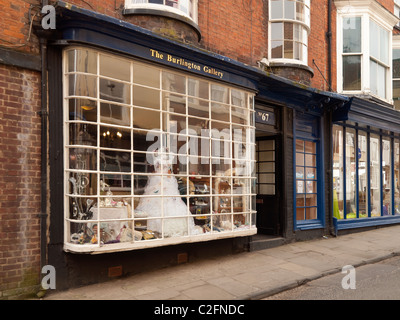 Bridlington town centre Stock Photo - Alamy
