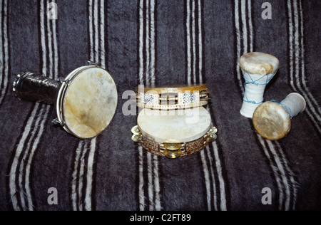 Iraq Musical Instruments Drums Stock Photo - Alamy