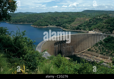 Kariba Dam Lake Kariba Zambia/Zimbabwe border on the Zambezi river & A ...