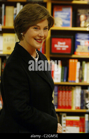 First Lady Laura Bush attends STS-114 launch at KSC, witnessing ...