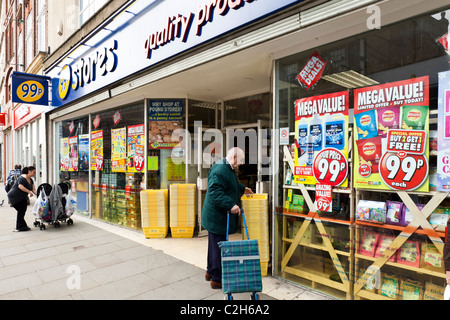 99p stores budget shop in Southgate Street, Gloucester UK Stock Photo ...