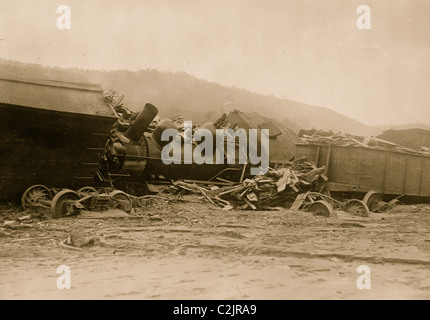 Austin Dam Break Washes out Pennsylvania School House Stock Photo - Alamy