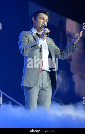 X Factor finalist, Leon Jackson performing at the 'X Factor Live' tour ...