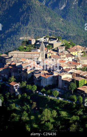 The perched village of Utelle in the Vesubie valley in the back country ...