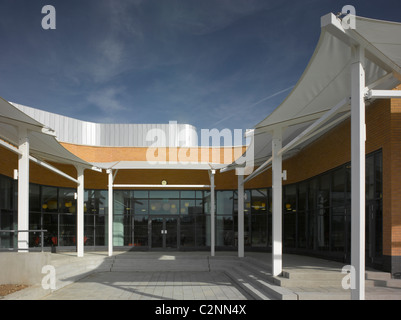 Luton Sixth Form College, Luton, Bedfordshire Stock Photo - Alamy