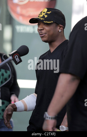 Ja Rule Celebrities at the NBA Finals Game 4 between Boston Celtics and ...