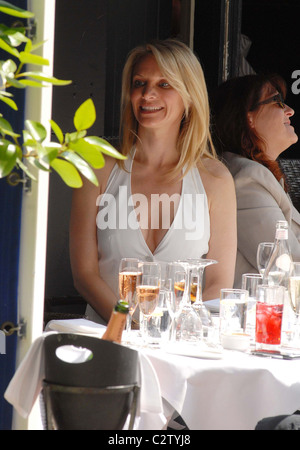 Michelle Sugar, Sir Alan Sugar's daughter, having lunch at the Unicorn ...